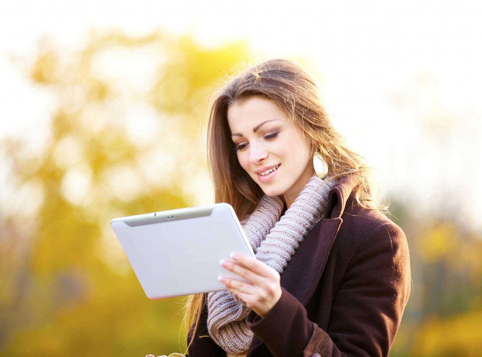 femme-tablette-tactile | iLoveTablette.com